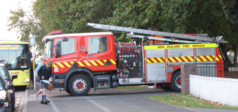 SunLive - Ringing start to new school term - The Bay's News First