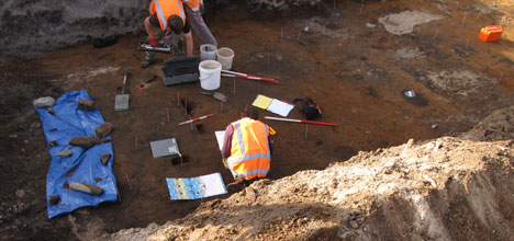 SunLive - Digging up history on The Strand - The Bay's News First