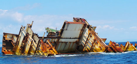 SunLive - Rena wreck absorbed by reef - The Bay's News First