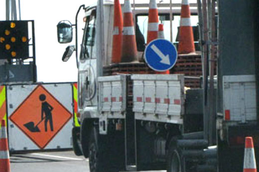 SunLive - Tar hazard on Bay road - The Bay's News First