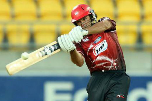 SunLive - Brownlee signs with Knights - The Bay's News First