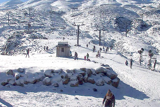 SunLive - Desert Rd open after snowfall - The Bay's News First