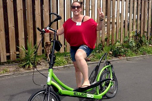 SunLive - Cyclist spewing at hurling incident - The Bay's News First