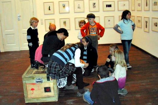 SunLive - Inspiring young art connoisseurs - The Bay's News First