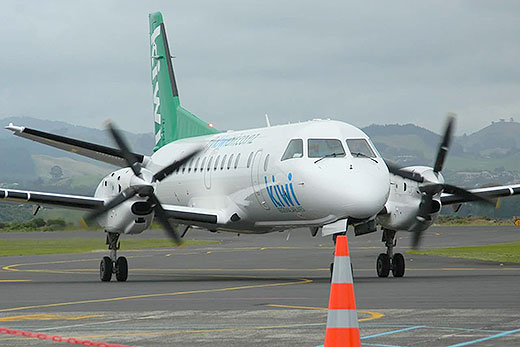 SunLive - Future pilot welcomes Kiwi Air - The Bay's News First