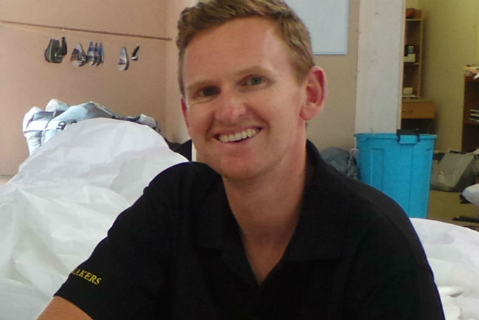 SunLive - Sailmaker goes for covers - The Bay's News First