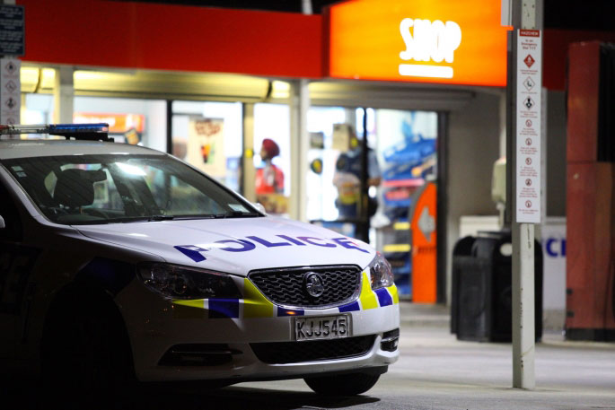 SunLive - Hunt for woman after store robbed at gunpoint - The Bay's ...