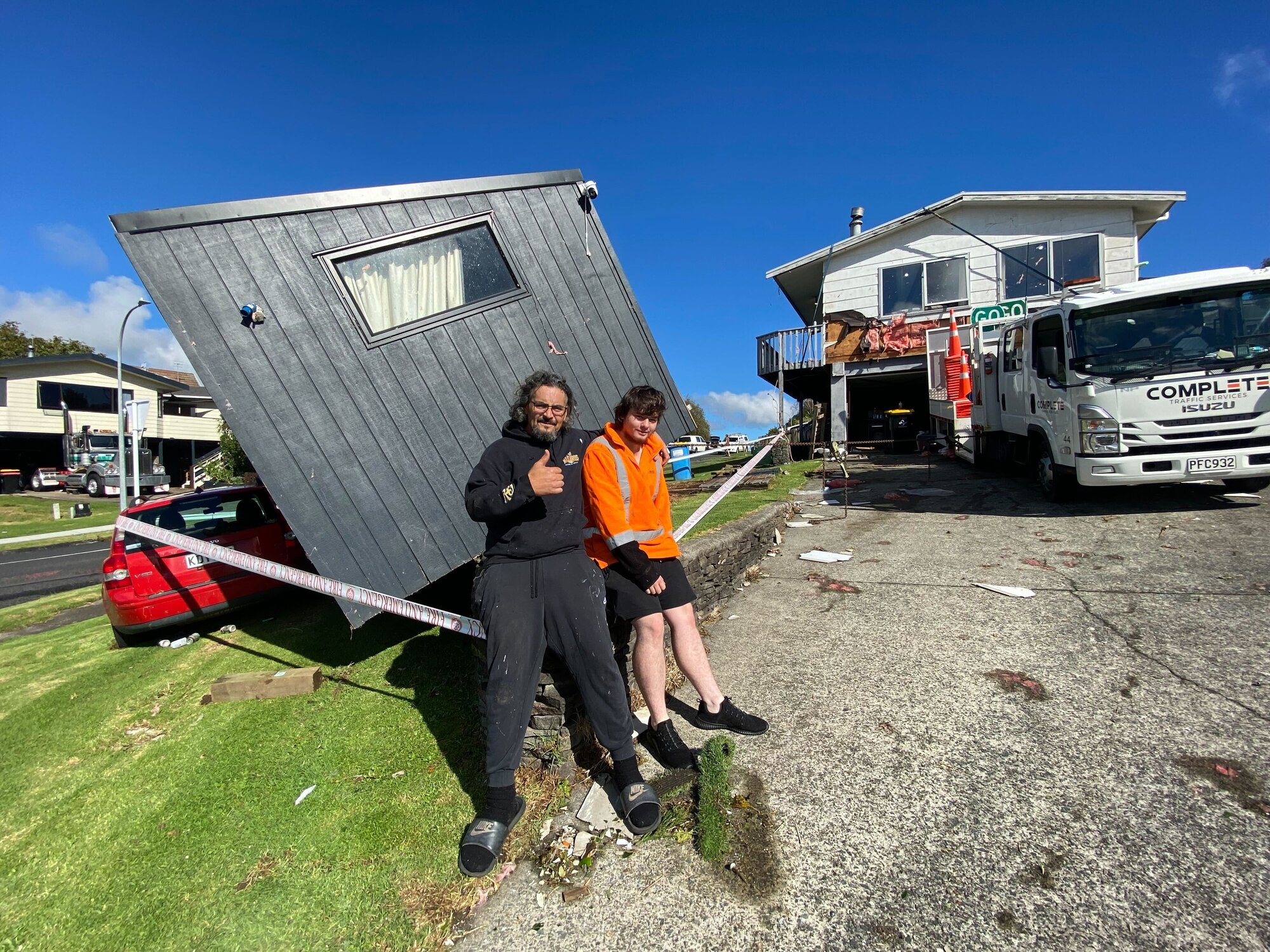 SunLive - Homes damaged after tornado hits Tauranga - The Bay's News First