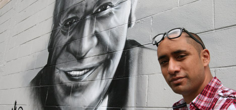 SunLive - Aerosol artist, Mr G , pays his respects - The Bay's News First