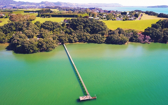 SunLive - Kauri Point jetty to close for repairs - The Bay's News First