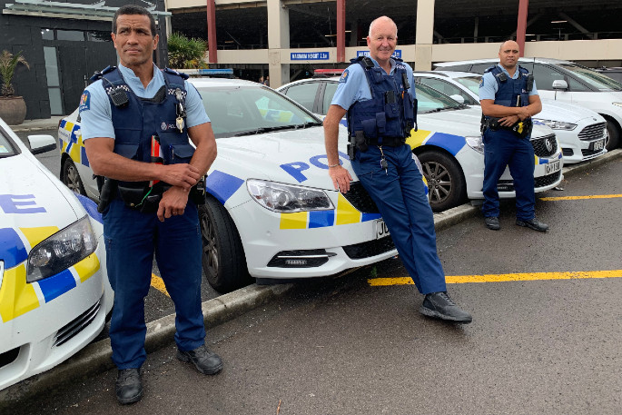 SunLive - Temporary community Police hub opens at Bayfair - The Bay's ...