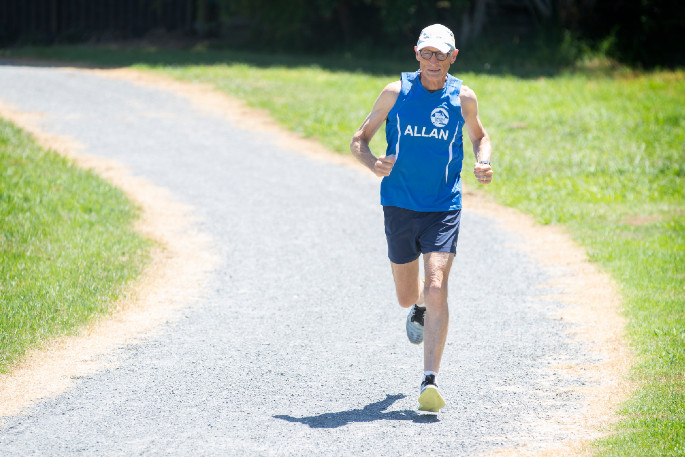 SunLive - Marathon man - The Bay's News First