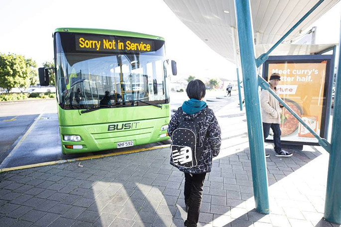 SunLive - Bus driver shortage “weakest link” in Govt plan - The Bay's News First