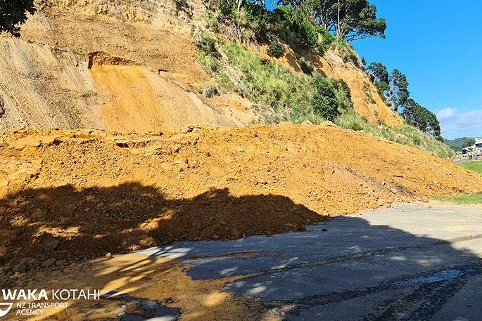 SunLive - Slip forces closure of BOP highway - The Bay's News First