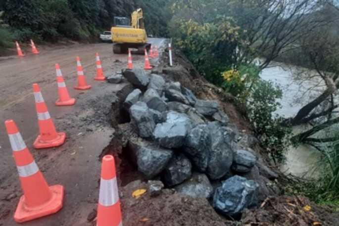 SunLive - SH2 Waimana Gorge reopens - The Bay's News First