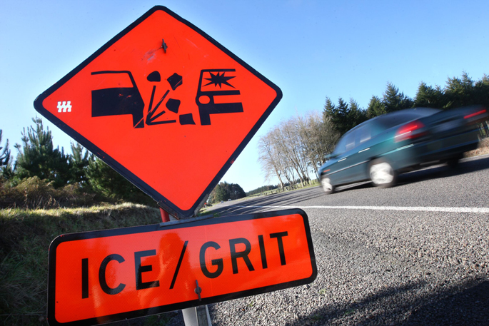 SunLive - Black ice warning as temperatures drop - The Bay's News First