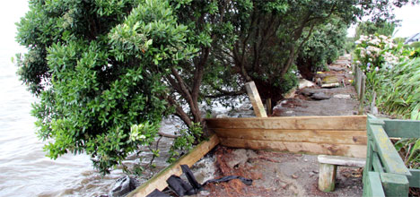 SunLive - Flooded walkways â€“ one reopens - The Bay's News First