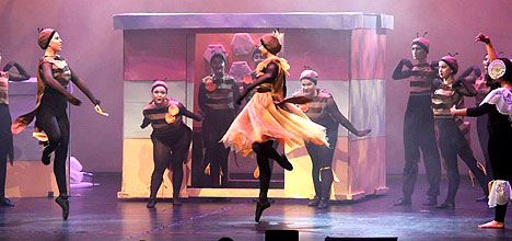 SunLive - Mount students win Stage Challenge - The Bay's News First