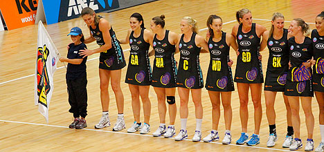 SunLive - Fans fly flags at championships - The Bay's News First