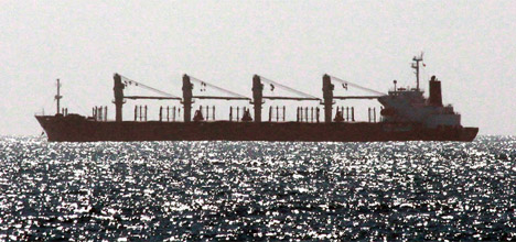 SunLive - Police board ship at Tga - The Bay's News First