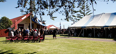 SunLive - Sir Peter Tapsell farewelled - The Bay's News First