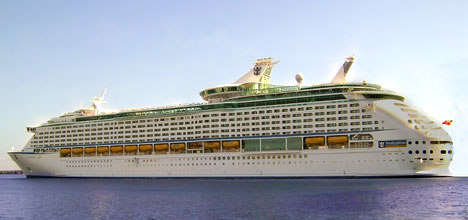 SunLive - Mega cruise ship en-route - The Bay's News First